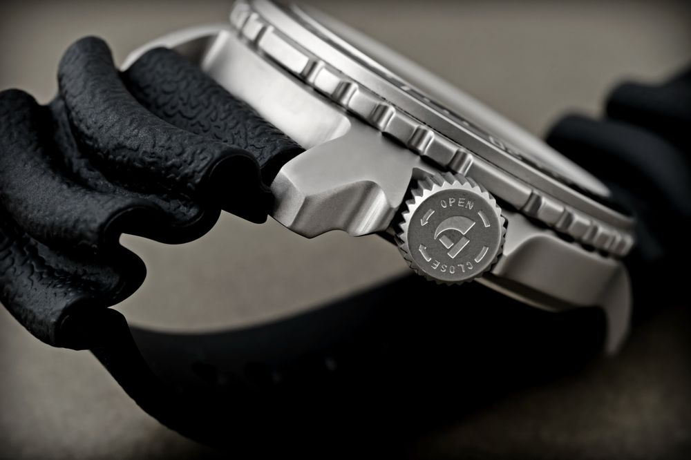 ST MORITZ WATCH CORPORATION - Updated October 2025 - 1140 7th Ave W ...