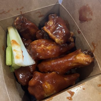 ATLANTA WINGS - Updated December 2025 - 14 Photos - 1940 Cottman Ave ...