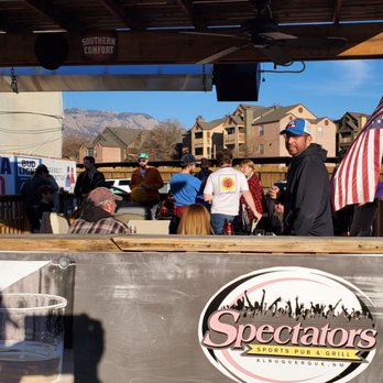 SPECTATORS SPORTS BAR & GRILL - Updated October 2025 - 73 Photos & 100 ...