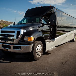 EXPRESS SHUTTLE MIAMI - Updated January 2026 - 36 Photos & 36 Reviews ...