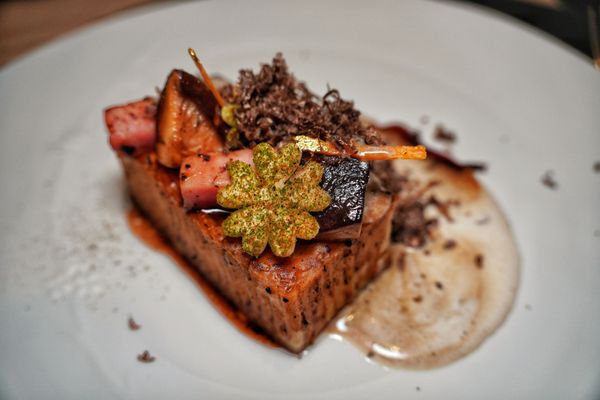 LSL - Updated October 2025 - 52 Photos - 2066 Avenue Road, Toronto ...