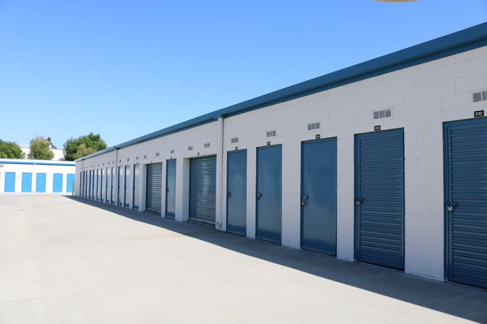 GOLDEN STATE STORAGE - GARDENA - Updated May 2025 - 19 Photos & 24 ...
