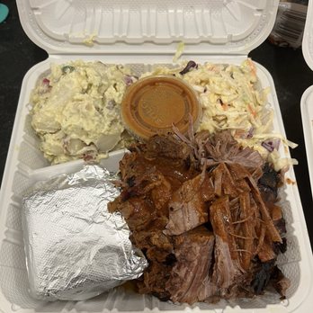 BLUE RIBBON BBQ - Updated December 2024 - 167 Photos & 702 Reviews ...