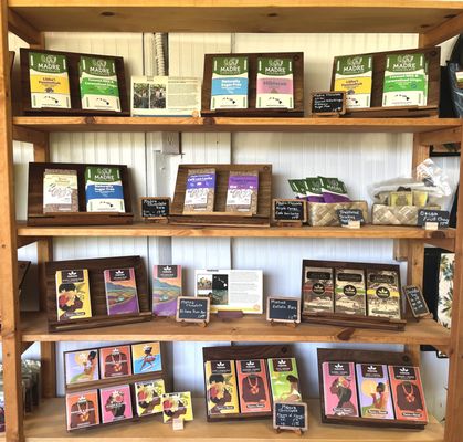 YAY CANDY - Updated January 2026 - 10 Photos - 75-6129 Ali'i Dr, Kailua ...