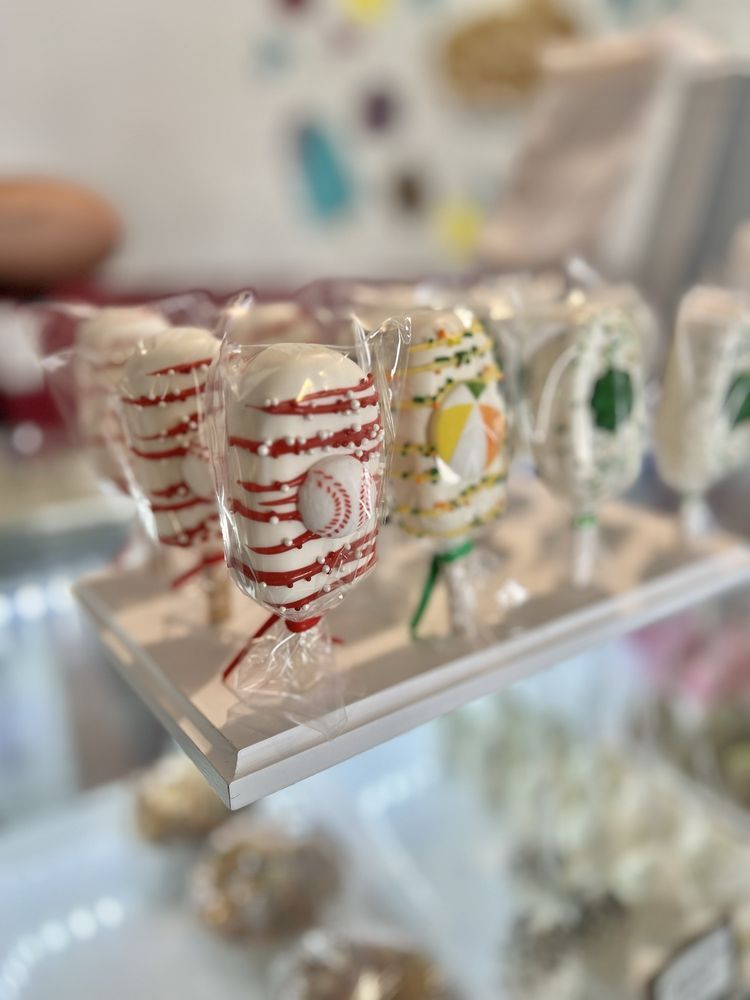 BECKY THE BAKESTER - Updated January 2026 - 14 Photos - 203 Jersey St ...