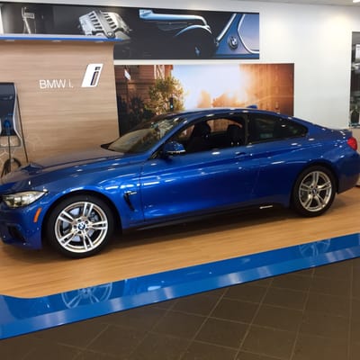 VALLEY AUTO WORLD INC VALLEY BMW - Updated December 2025 - 33 Photos ...