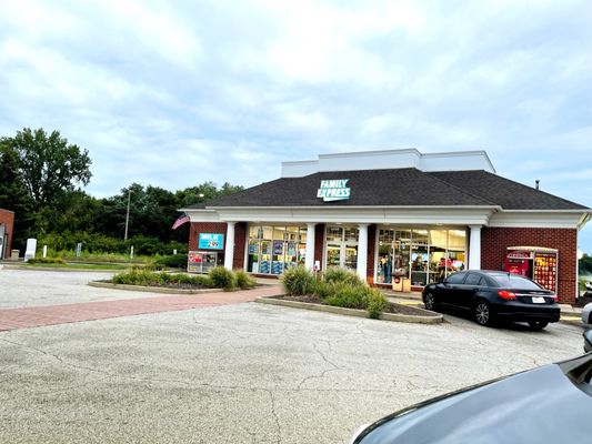 FAMILY EXPRESS - Updated October 2025 - 11 Photos - 6250 Ameriplex Dr ...