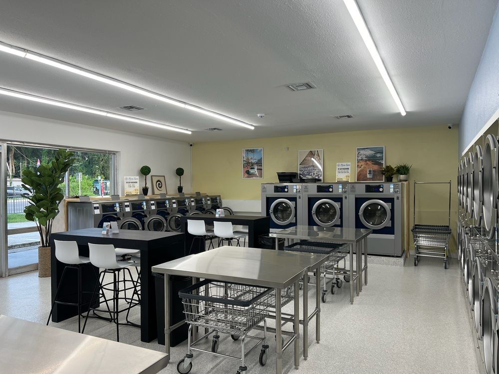 PURE SPIN LAUNDRY - Updated October 2025 - 19 Photos - 13104 N Florida ...