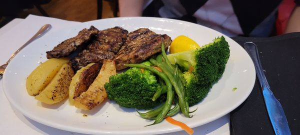 PHILINOS - Updated January 2026 - 17 Photos - 1670 Boulevard Saint ...