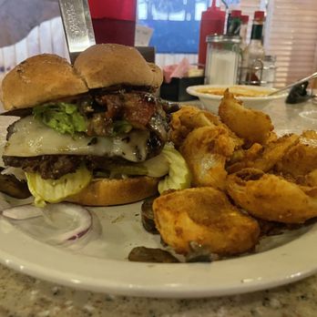 J D SLINGER’S STEAKHOUSE - Updated September 2025 - 73 Photos & 160 ...