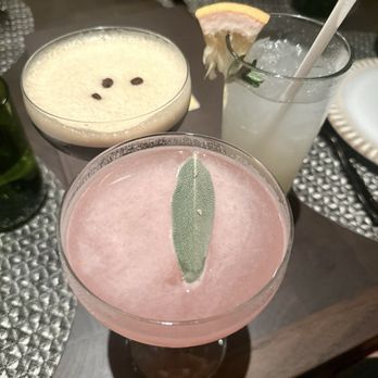 BEACHLIFE GROTTO - Updated August 2025 - 142 Photos & 109 Reviews ...