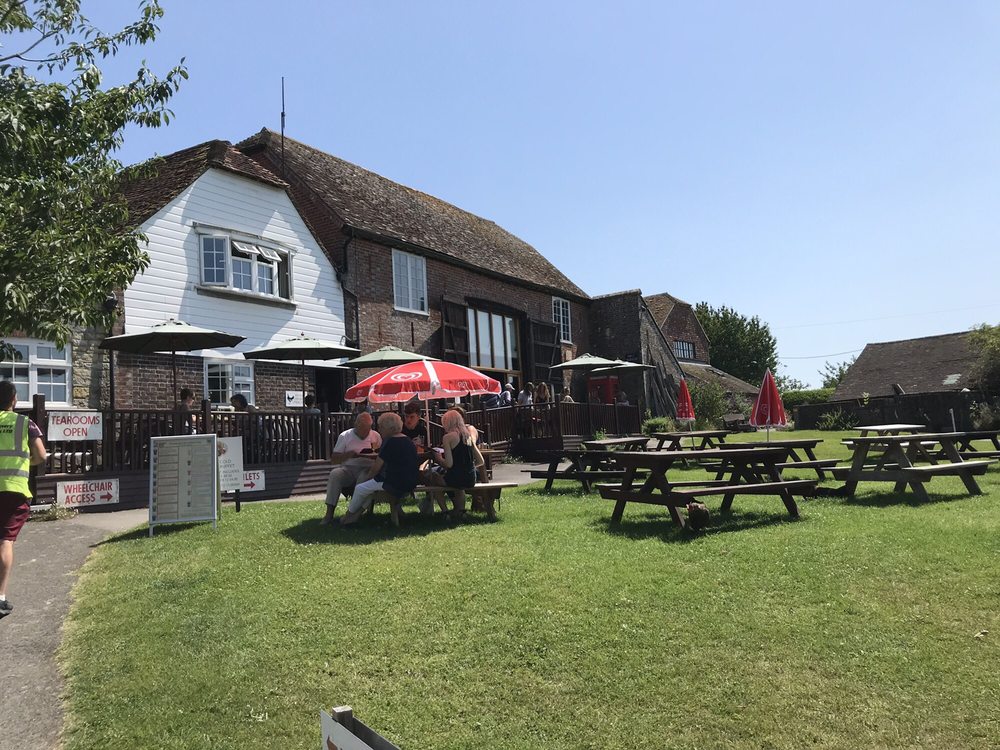 HEAVEN FARM - Updated December 2024 - 11 Photos - Uckfield, East Sussex ...