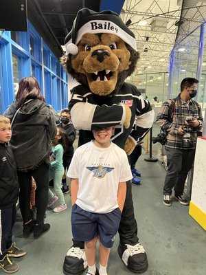 THE CUBE ICE AND ENTERTAINMENT CENTER - 53 Photos & 30 Reviews - 27745 ...