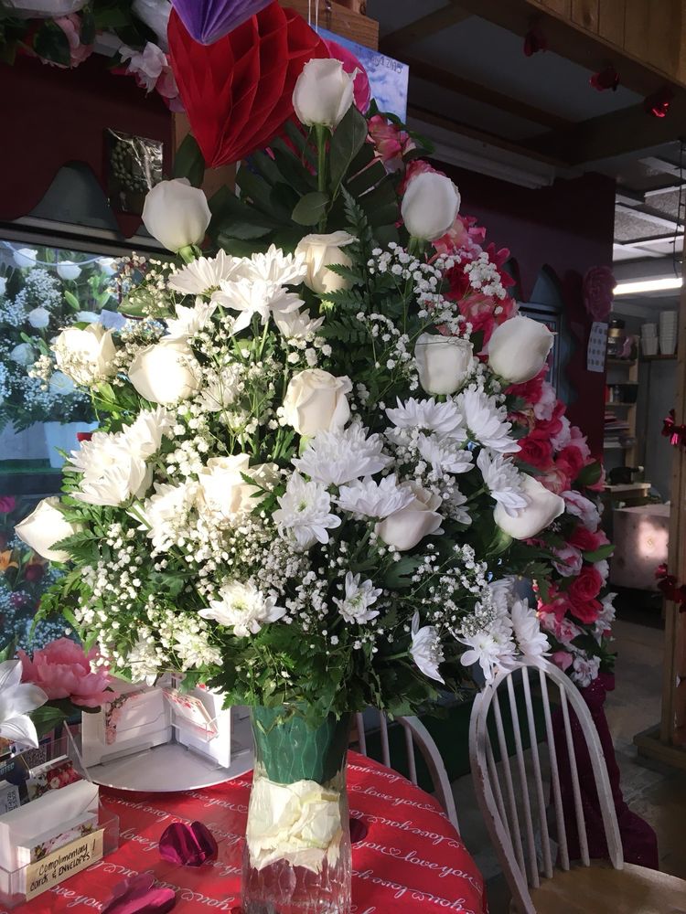 HOUSTON FLOWER SHOP - Updated April 2026 - 10 Photos - 15183 S Post Oak ...