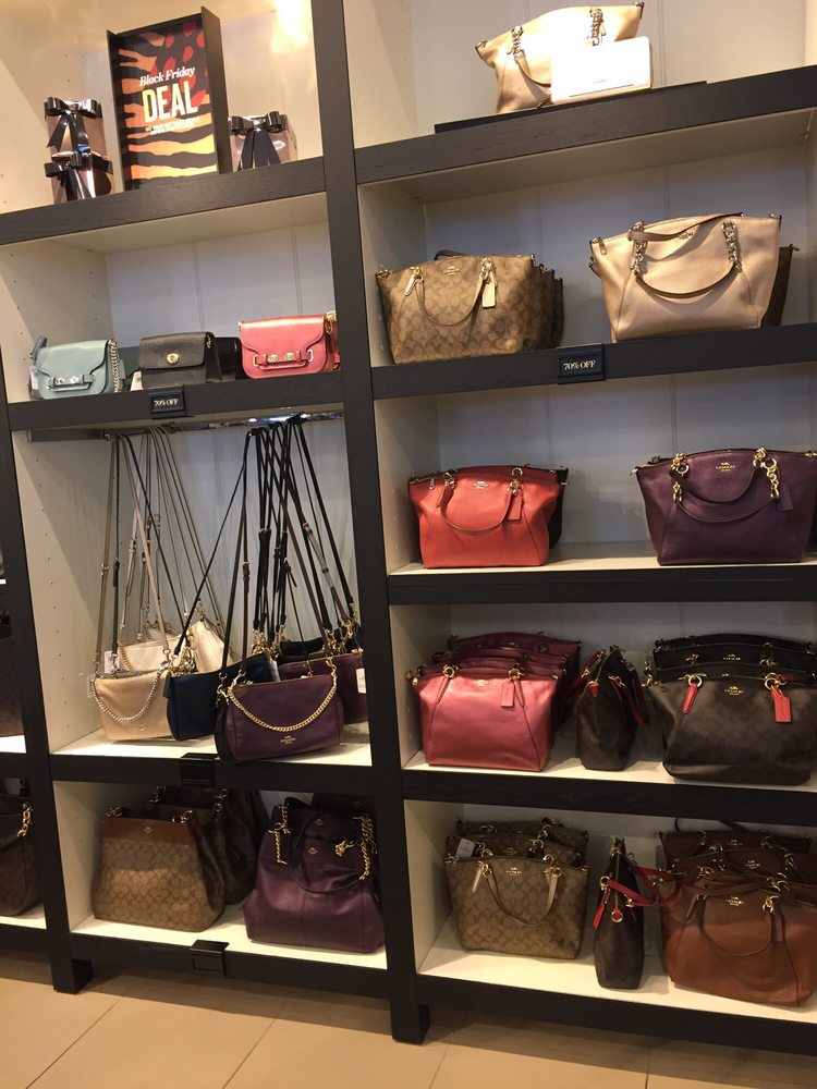 COACH OUTLET - Updated January 2026 - Horizon Dr, Edinburgh, Indiana ...