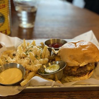 AHBA - Updated August 2025 - 282 Photos & 171 Reviews - 2937 Bristol St ...