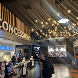 WAREHOUSE CINEMAS ROTUNDA - Updated July 2025 - 108 Photos & 67 Reviews ...