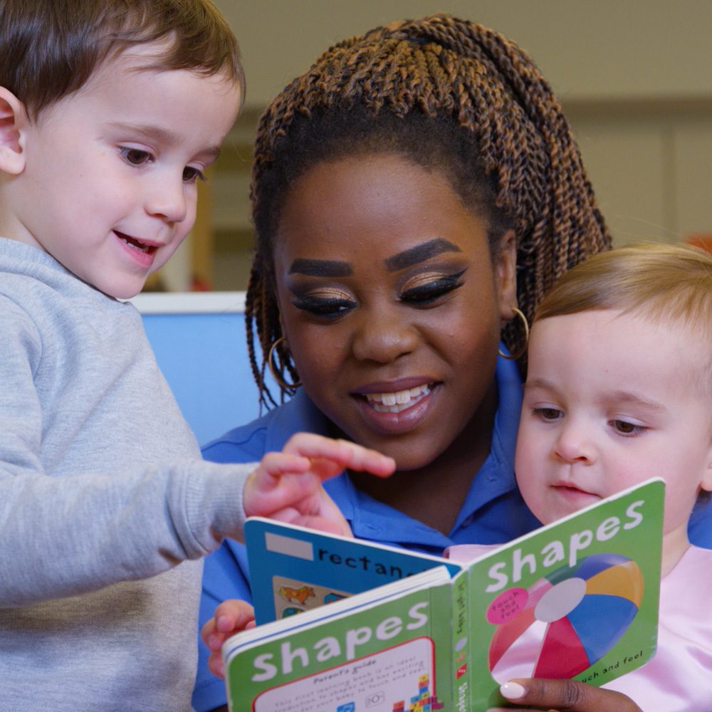 Christine Redd's Instagram, Twitter & Facebook on IDCrawl