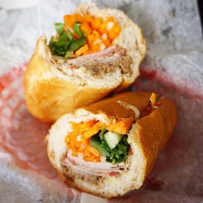 CALI SANDWICH & PHO - 554 Photos & 606 Reviews - 2900 Travis St ...