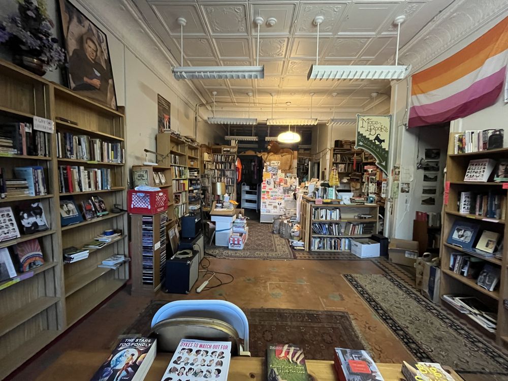 BOOKENDS IN FLORENCE - Updated May 2026 - 12 Reviews - 80 Maple St ...