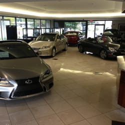 LEXUS OF MILWAUKEE - 14 Photos & 23 Reviews - 1433 W Silver Spring Dr ...
