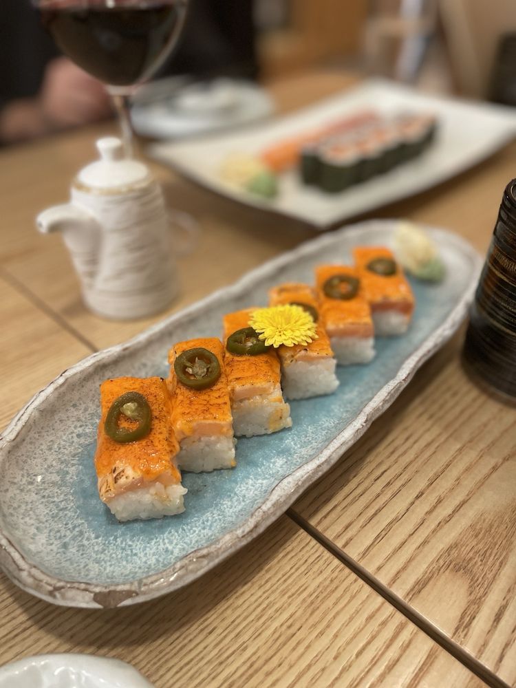 TOM SUSHI - Updated December 2024 - 675 Photos & 286 Reviews - 1175 ...