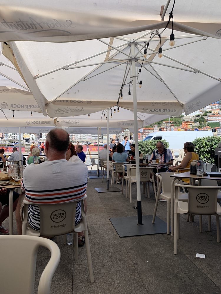 BEIRA DOURO - Updated August 2025 - 10 Photos - Largo Miguel Bombarda ...