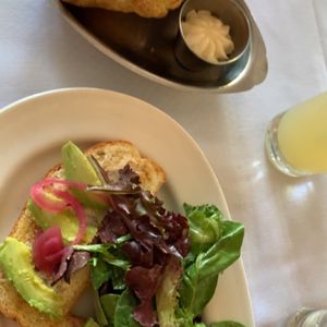 JAX CAFÉ - 239 Photos & 326 Reviews - 1928 University Ave NE ...