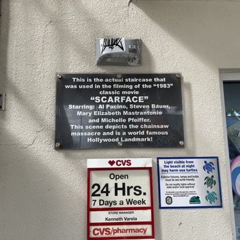 SCARFACE HISTORIC MARKER - Updated December 2025 - 728 Ocean Dr, Miami ...
