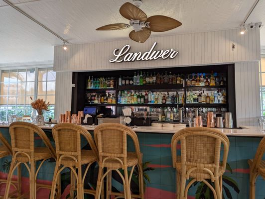 CAFE LANDWER - Updated October 2025 - 133 Photos & 81 Reviews - 805 SE ...