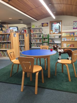 TREDYFFRIN PUBLIC LIBRARY - Updated October 2025 - 18 Photos - 582 ...