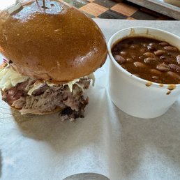 FIREHOUSE QUE & BREW - Updated August 2025 - 367 Photos & 600 Reviews ...