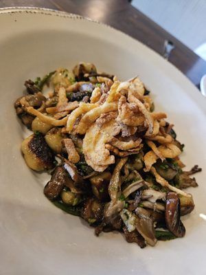 BOROUGH BAR AND GRILL - Updated December 2025 - 10 Reviews - 4011 ...