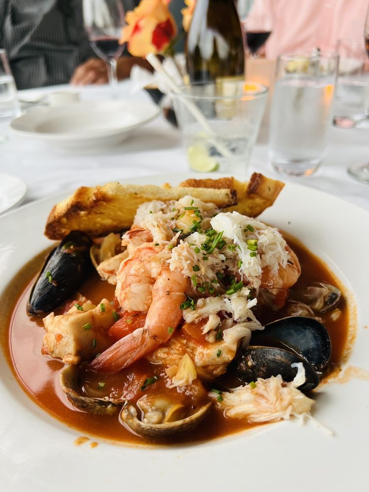 THE WATERFRONT RESTAURANT - 1120 Photos & 1318 Reviews - Pier 7 The ...