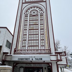 HOLIDAY TWIN DRIVE IN THEATRE - 32 Photos & 58 Reviews - 2206 S ...