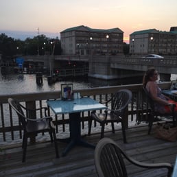 PORTSIDE SEAFOOD RESTAURANT - Updated January 2025 - 125 Photos & 164 ...