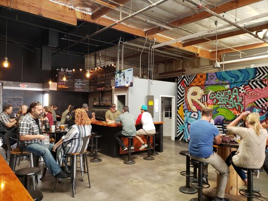 RELENTLESS BREWING - 193 Photos & 82 Reviews - 42030 Avenida Alvarado ...