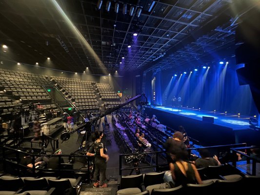 CENTER STAGE THEATRE - Updated December 2025 - 224 Photos & 133 Reviews ...