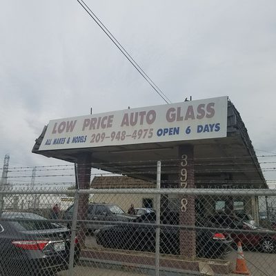 LOW PRICE AUTO GLASS - Updated December 2025 - 65 Photos & 161 Reviews ...