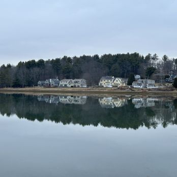 WIGGLY BRIDGE - Updated January 2026 - 93 Photos & 26 Reviews - 30 ...