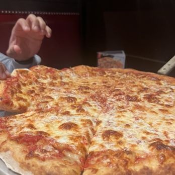 REGINA PIZZA - Updated September 2025 - 317 Photos & 399 Reviews - 44 ...