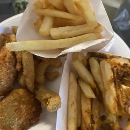 MYTIBURGER - 124 Photos & 243 Reviews - 2211 W 43rd St, Houston, Texas ...