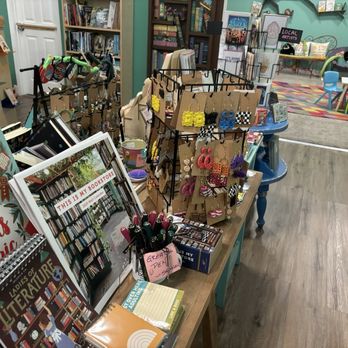 BOOKISH MODESTO - Updated December 2025 - 11 Photos & 29 Reviews - 811 W Roseburg Ave, Modesto ...