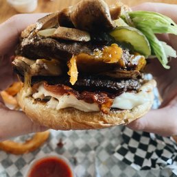 LITTLE J’S - Updated October 2025 - 603 Photos & 337 Reviews - 3350 ...