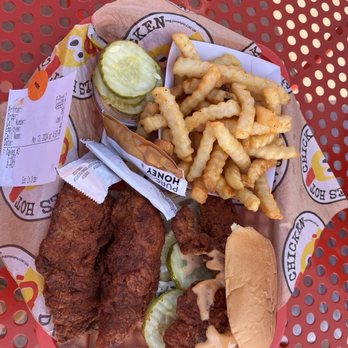 DAVE’S HOT CHICKEN - Updated October 2025 - 146 Photos & 119 Reviews ...