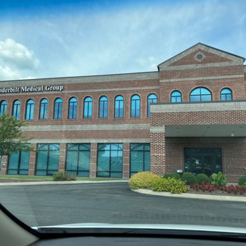 VANDERBILT MEDICAL AND WILLIAMSON MEDICAL CENTER WALK-IN CLINIC ...