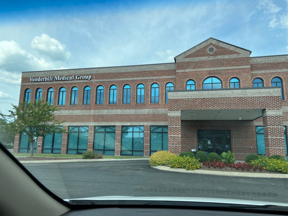 VANDERBILT MEDICAL AND WILLIAMSON MEDICAL CENTER WALK-IN CLINIC ...
