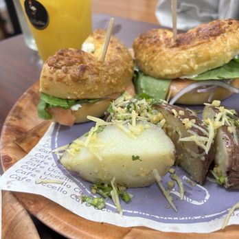 CAFE UCCELLO - Updated August 2024 - 286 Photos & 223 Reviews - 340 ...