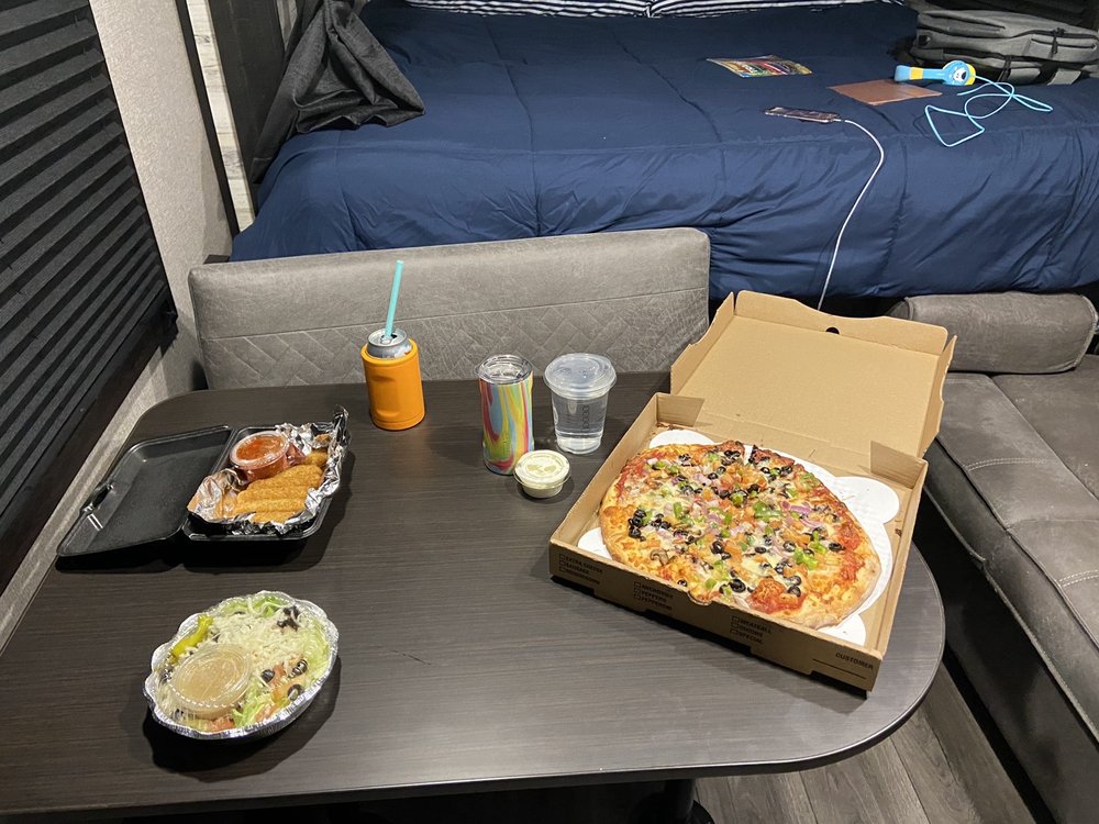 JESSE’S PIZZA - Updated January 2025 - 31 Photos & 93 Reviews - 8401 ...