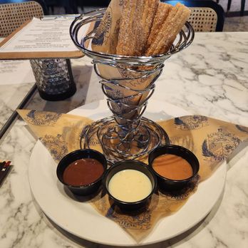 ESTEFAN KITCHEN ORLANDO - Updated October 2024 - 710 Photos & 332 ...